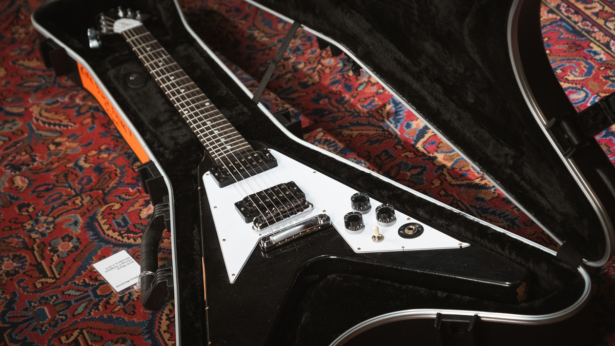Gibson Flying V Guitar Type - Eddie's Guitars